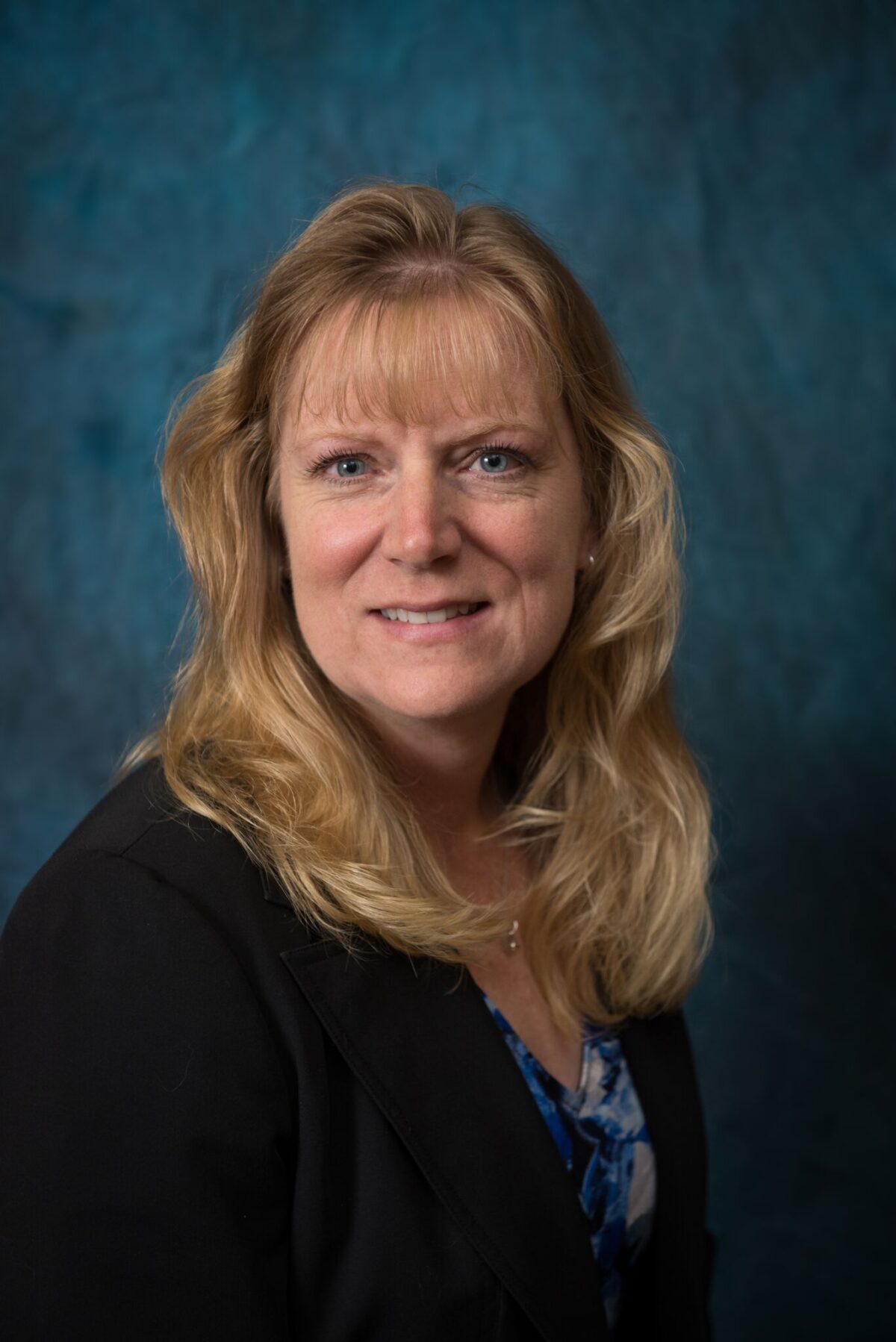 Julie Janiak named director of Center for Educational Opportunity ...